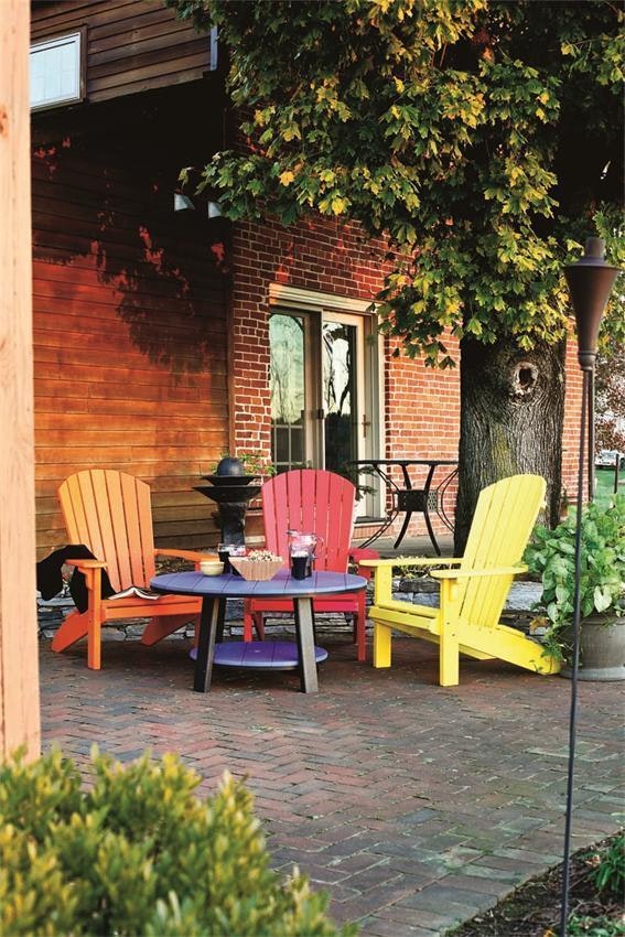 Poly 38" Round 2-Shelf Patio Coffee Table | DutchCrafters