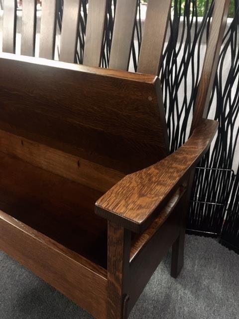 Mission Storage Bench with Lift-Top Lid | DutchCrafters