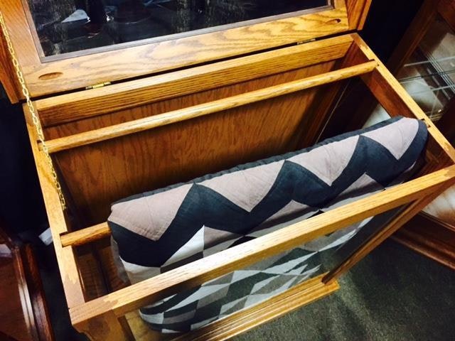 Heirloom Quilt Display Case | Amish Quilt Curio Cabinet