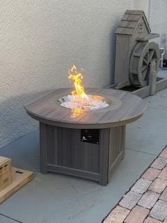 Berlin Gardens Donoma Poly Fire Pit Center Table from DutchCrafters