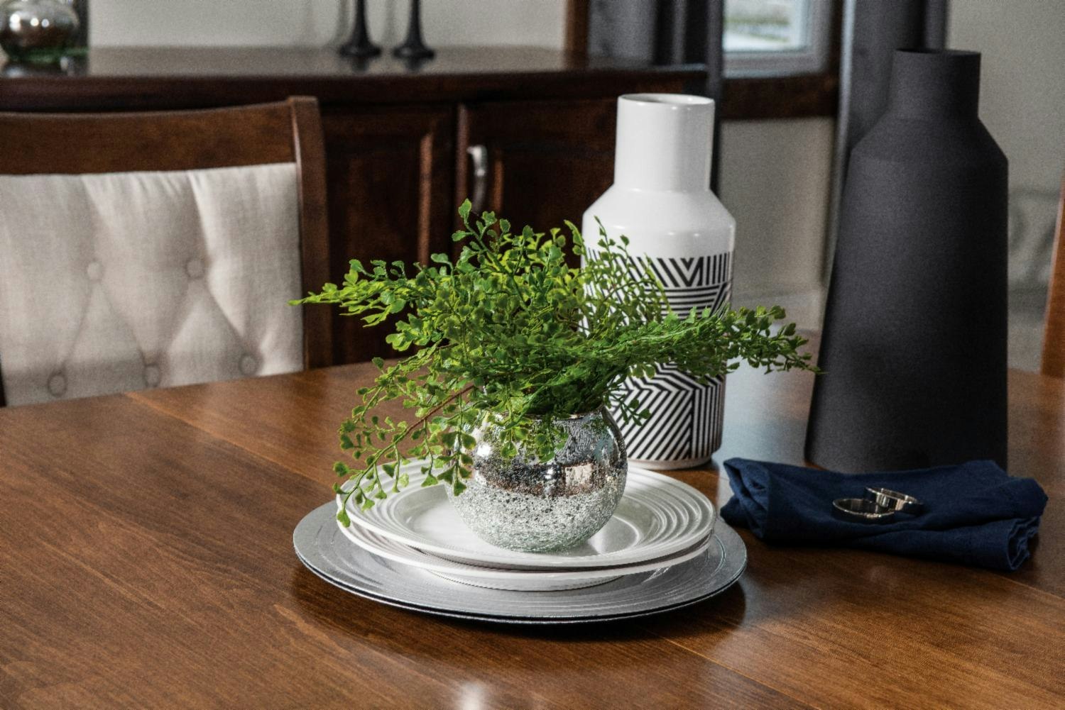 Solid Wood Lockhart Single Pedestal Dining Table from DutchCrafters