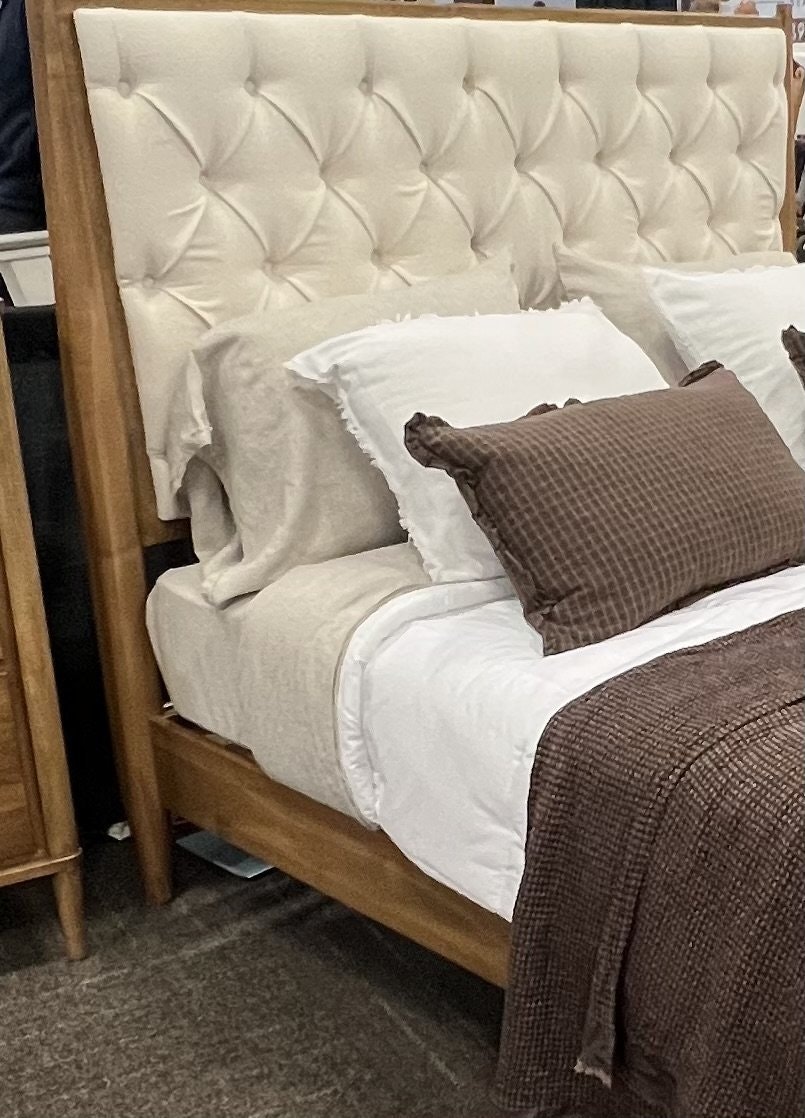 Minimalist Modern 3-Piece Bedroom Furniture Set - Amish Handcrafted
